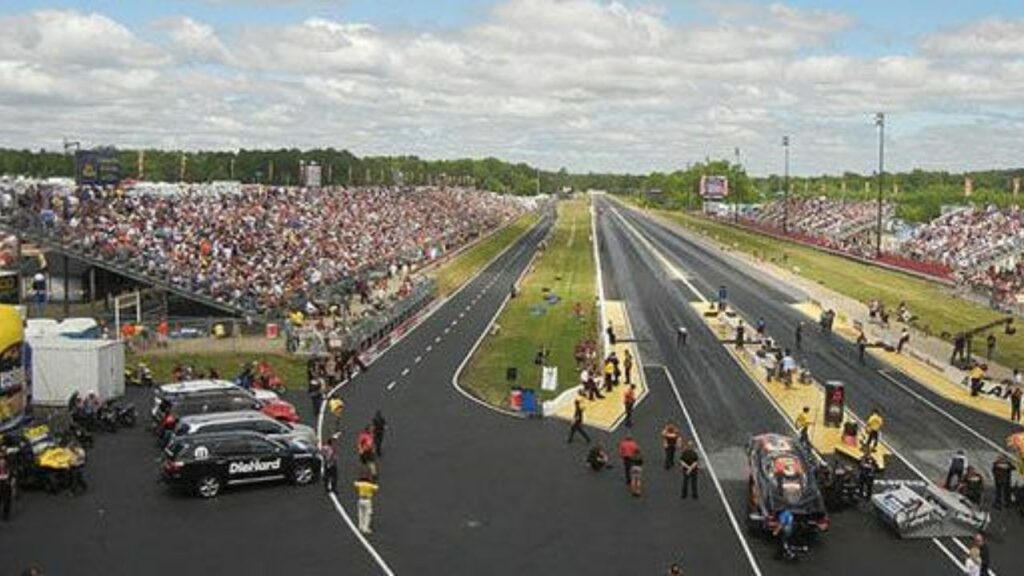 Parking Guide for Banks County Dragway, Commerce, Georgia - World-Wire