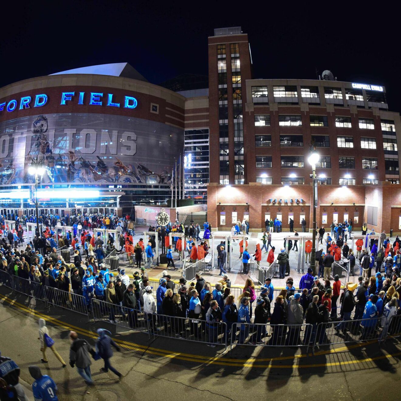Ford Field Parking Guide - Tips, Maps, Deals, and More