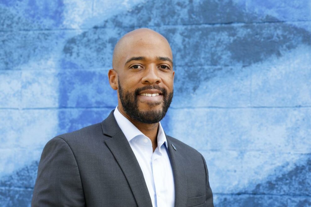 Mandela Barnes - Bio, Age, Wife, Net Worth, Father and Salary