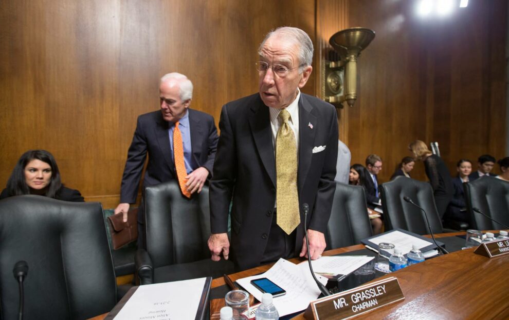 Chuck Grassley Bio Wiki Age Wife Education Net Worth